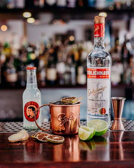 Celebremos El Día Del Vodka, Historia Y Tendencias De Un Destilado Versátil